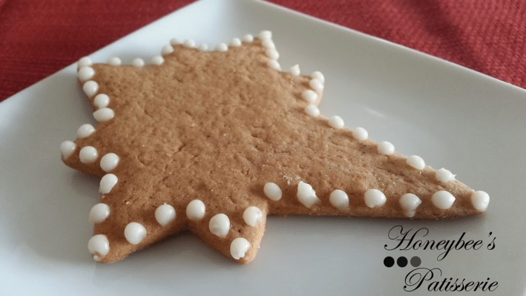 Skinny Iced Gingerbread Cookies – Honeybee's Patisserie